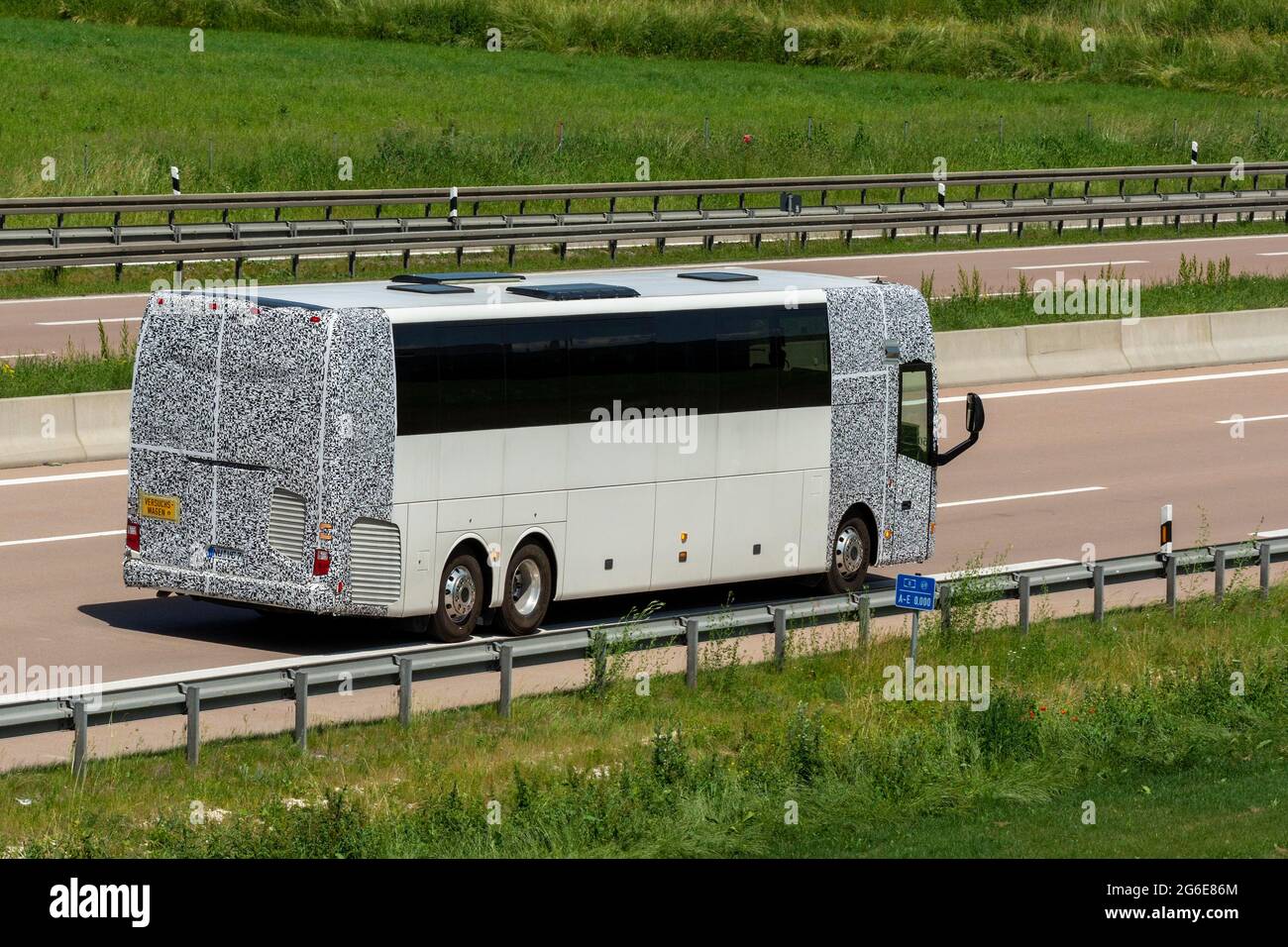 Camouflage bus hi-res stock photography and images - Alamy