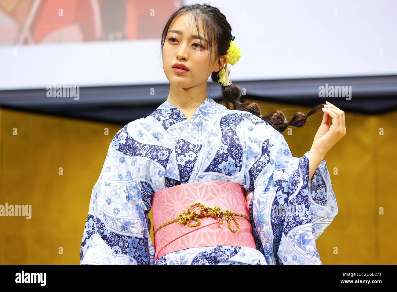 The Japan Yukata Culture Association held the "Miss Mister Japan Yukata ...