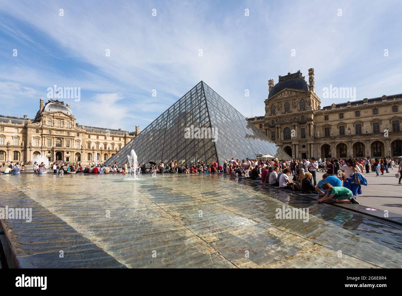 Louvre museum with the Pyramide, Paris, France Stock Photo - Alamy