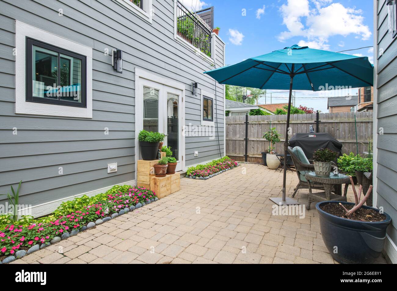 Residential - Exterior Space Stock Photo - Alamy