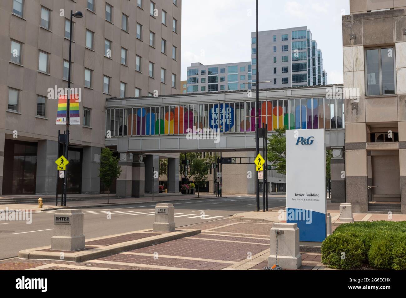 Cincinnati pride parade hi-res stock photography and images - Alamy