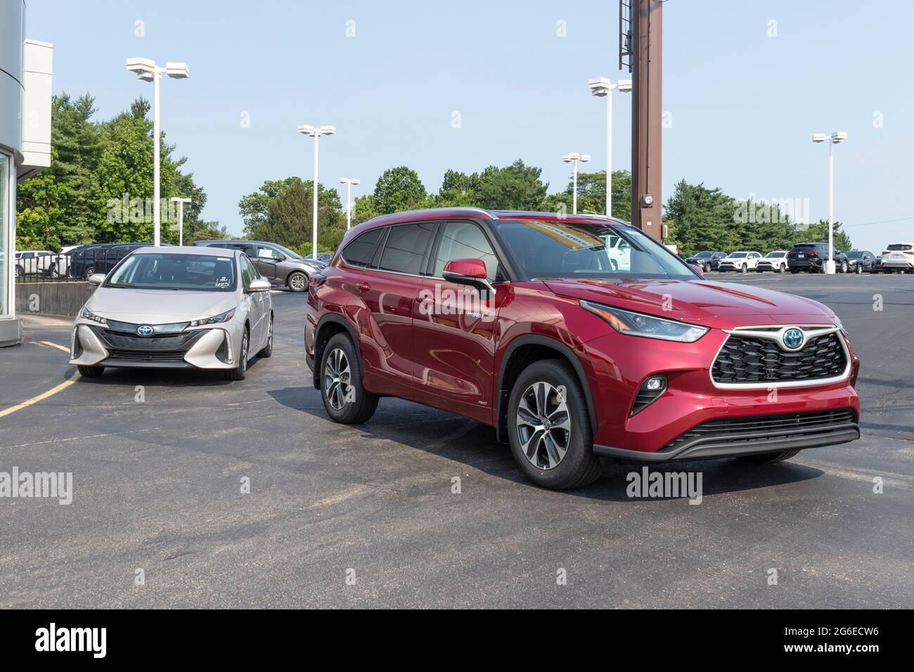 Toyota highlander hybrid 2021 hi-res stock photography and images - Alamy
