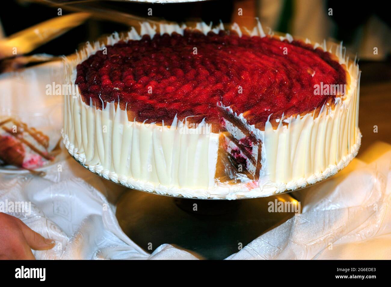 wedding planning, service, celebration, meeting, friends, family ...