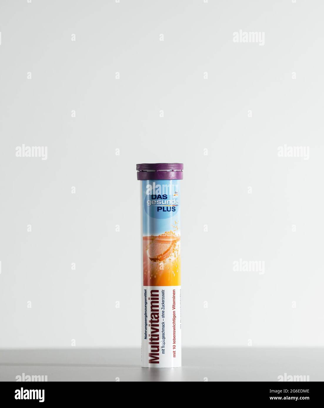 Dm pack hi-res stock photography and images - Alamy