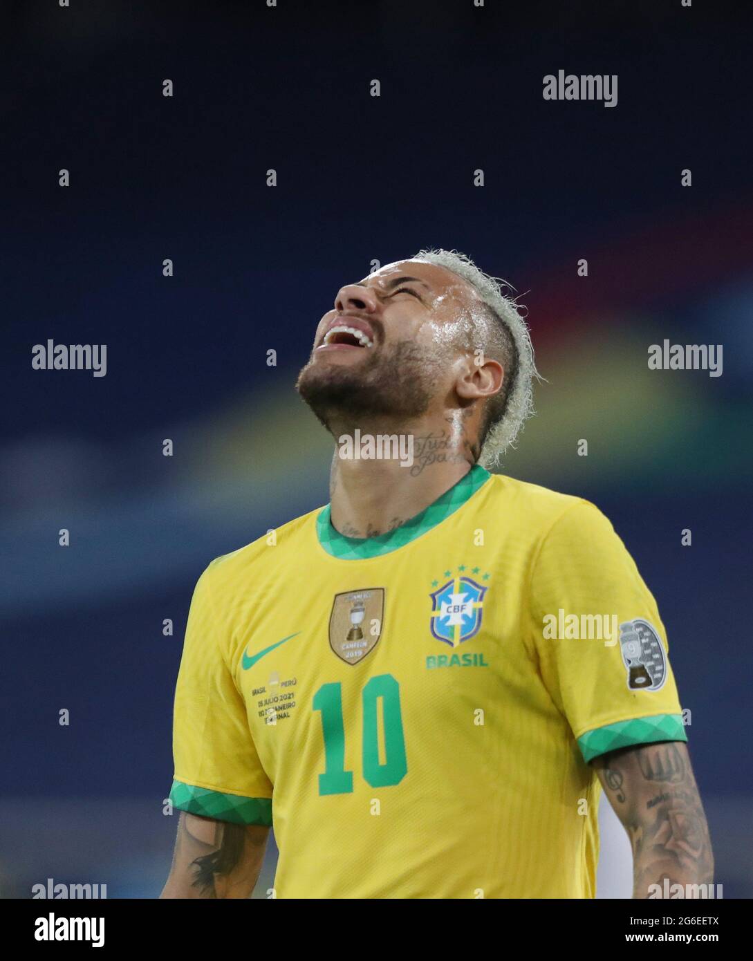 Estádio nilton santos hi-res stock photography and images - Alamy