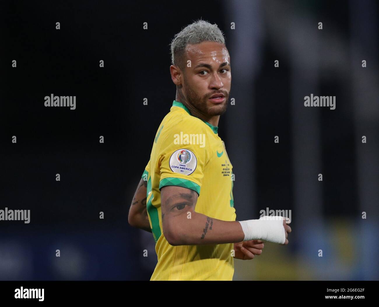 Estadio nilton santos hi-res stock photography and images - Alamy