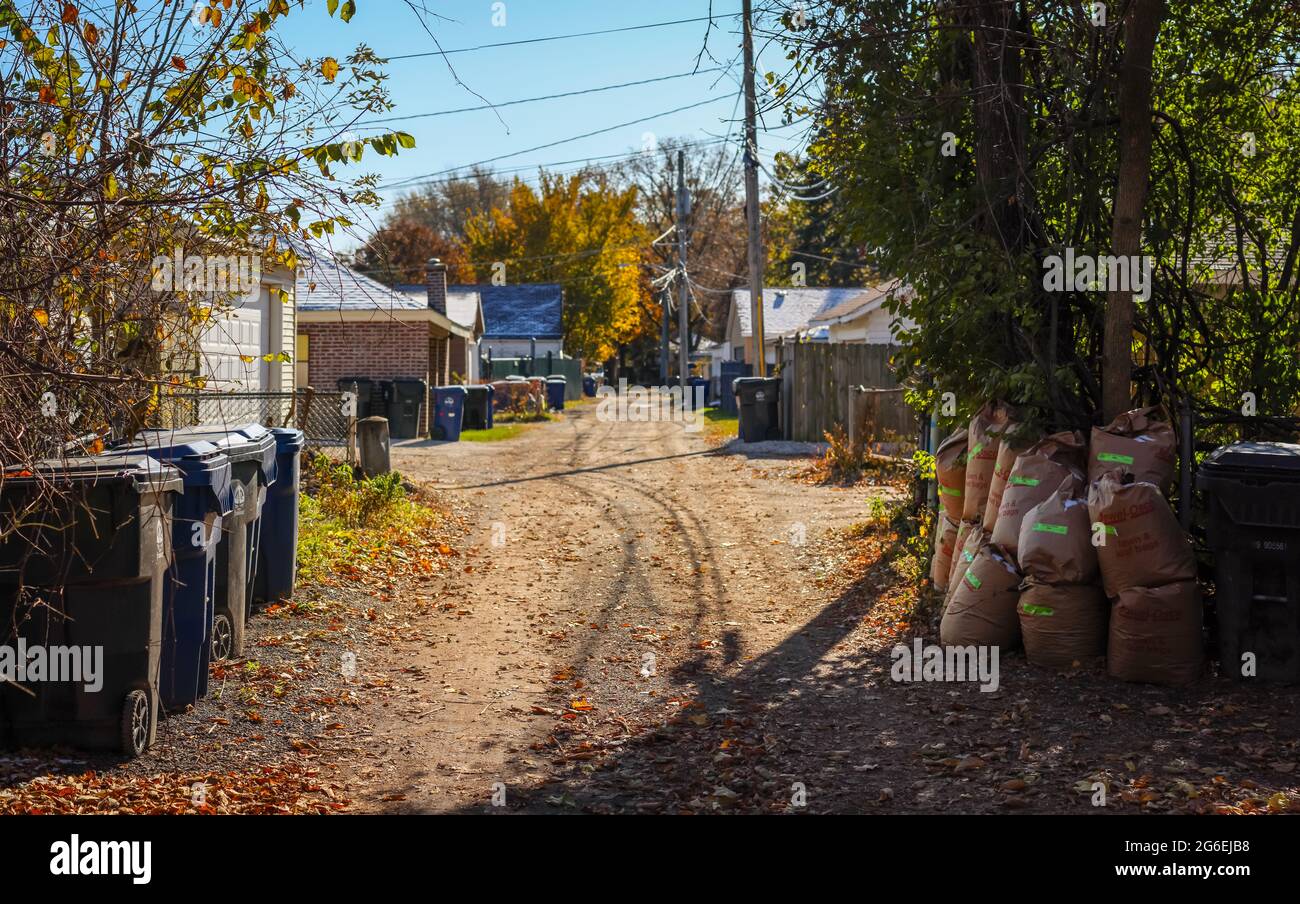 Fall sidewalks hi-res stock photography and images - Alamy