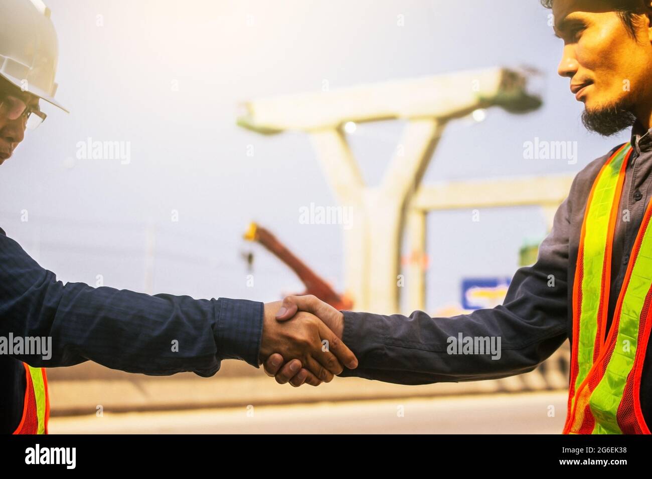 Engineering community service project hi-res stock photography and ...