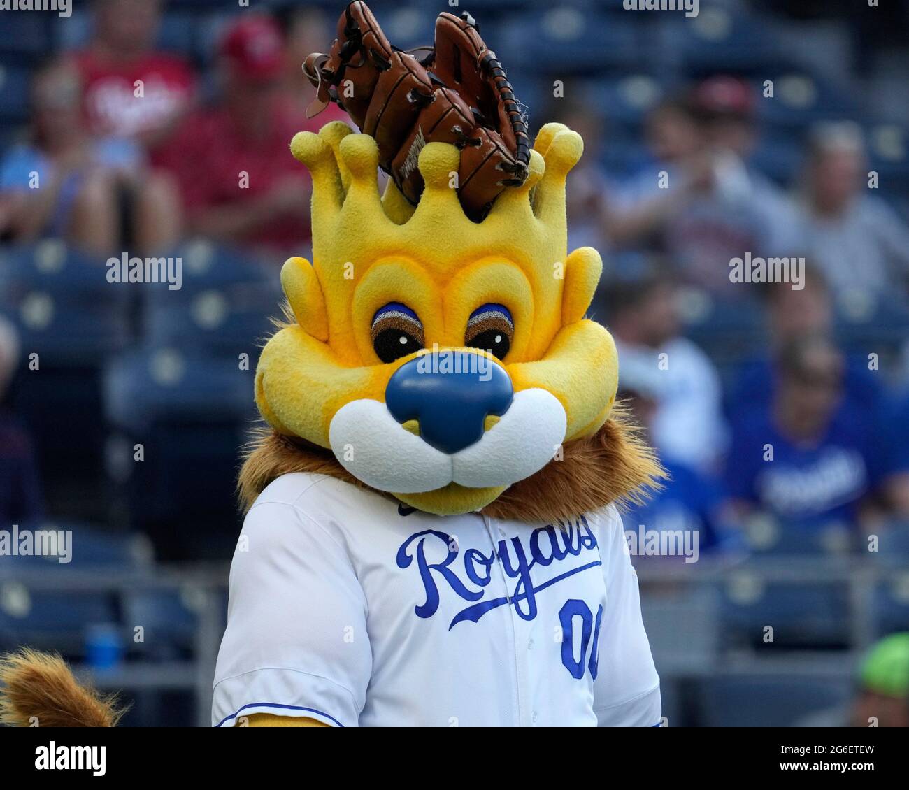 July 05, 2021: Slugger entertains the crowd at Kauffman Stadium in ...