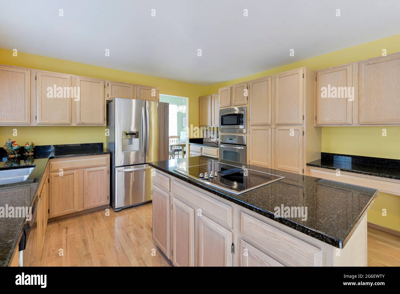 Modern residential kitchen interior Stock Photo - Alamy