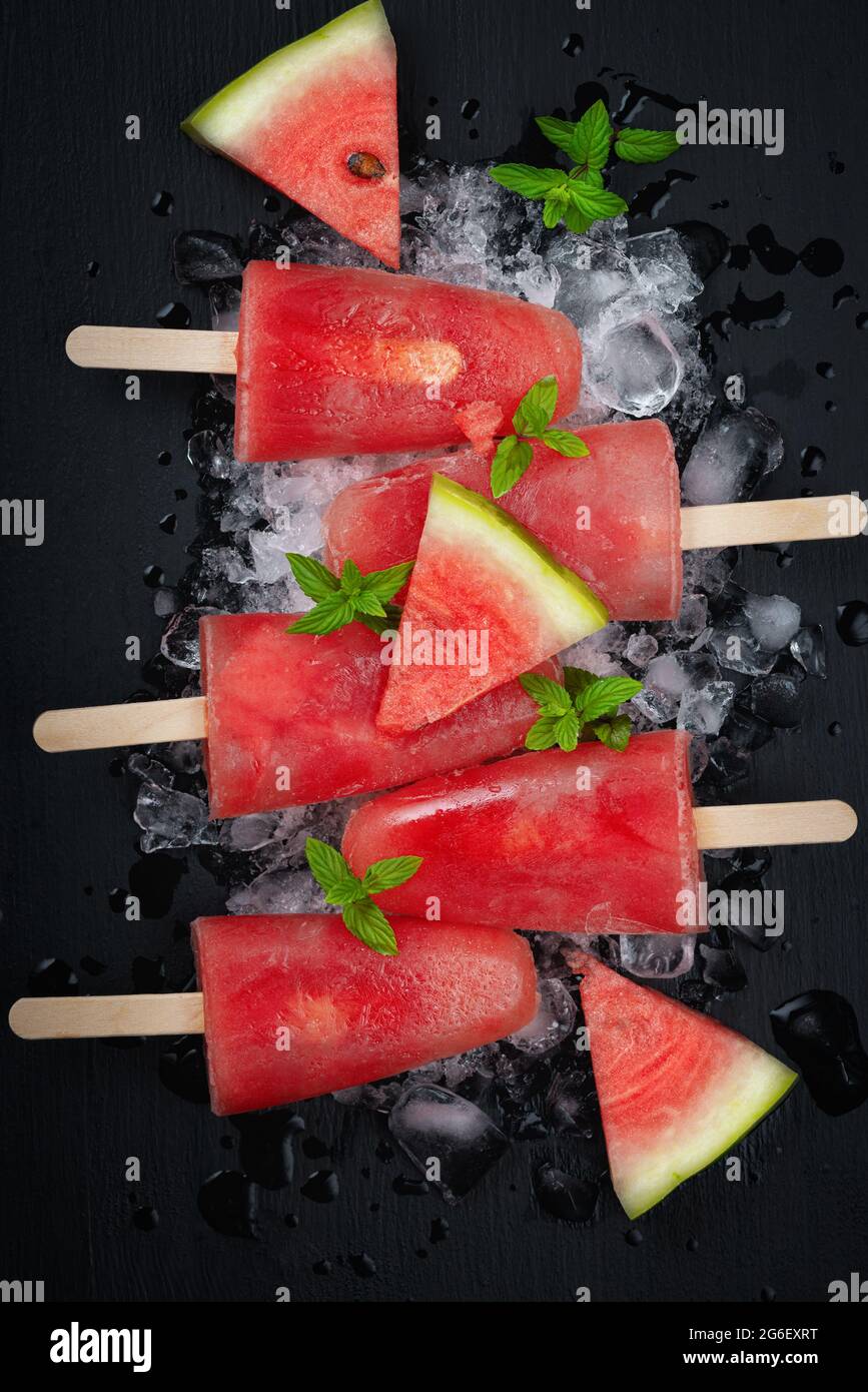 Watermelon ice cream hi-res stock photography and images - Alamy