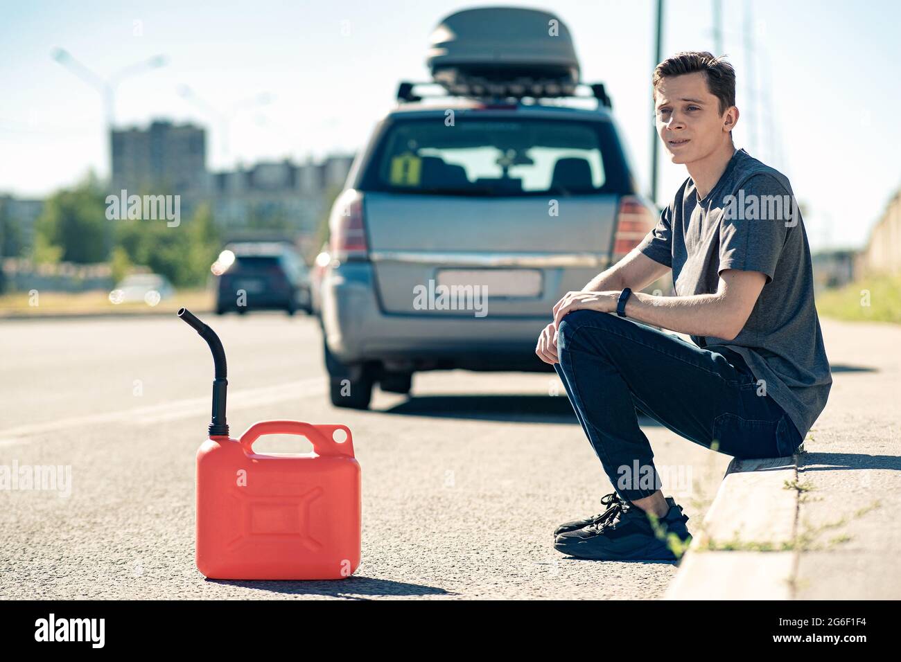 Truck drivers refueling hi-res stock photography and images - Alamy
