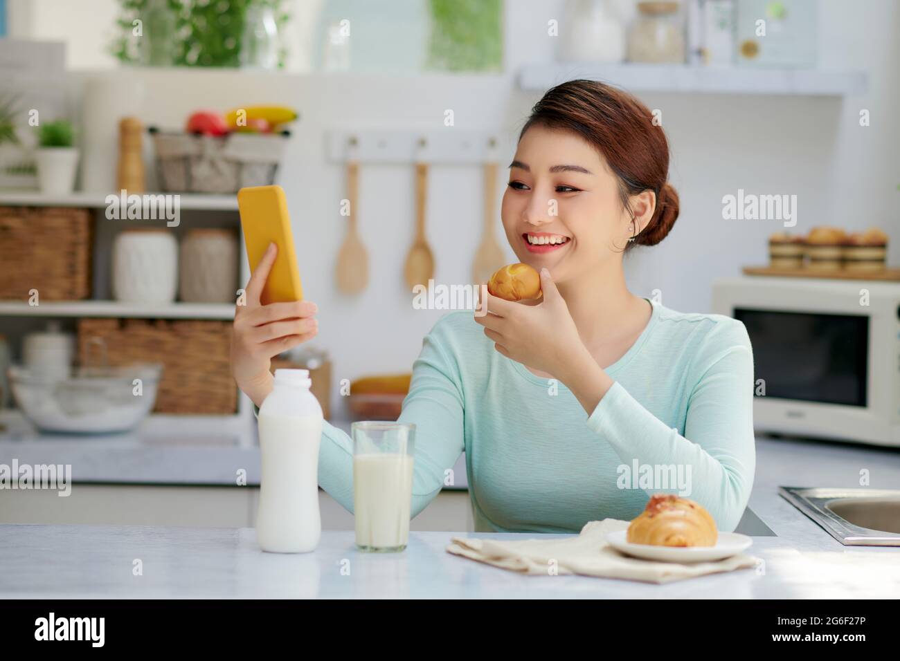 Whilst female eating hi-res stock photography and images - Alamy