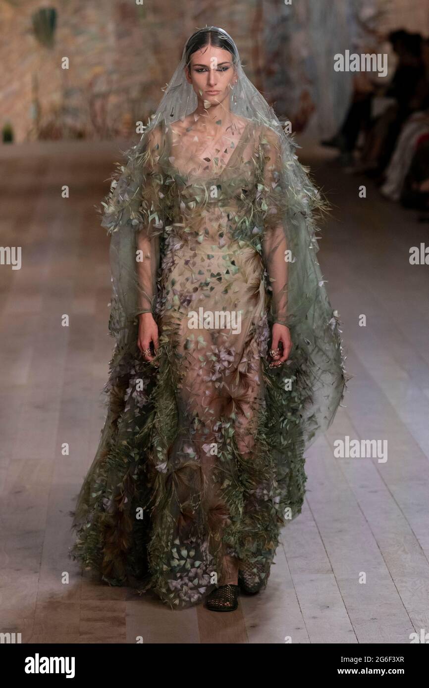 Paris, France. 05th July, 2021. Model Chai Maximus at DIOR Haute ...