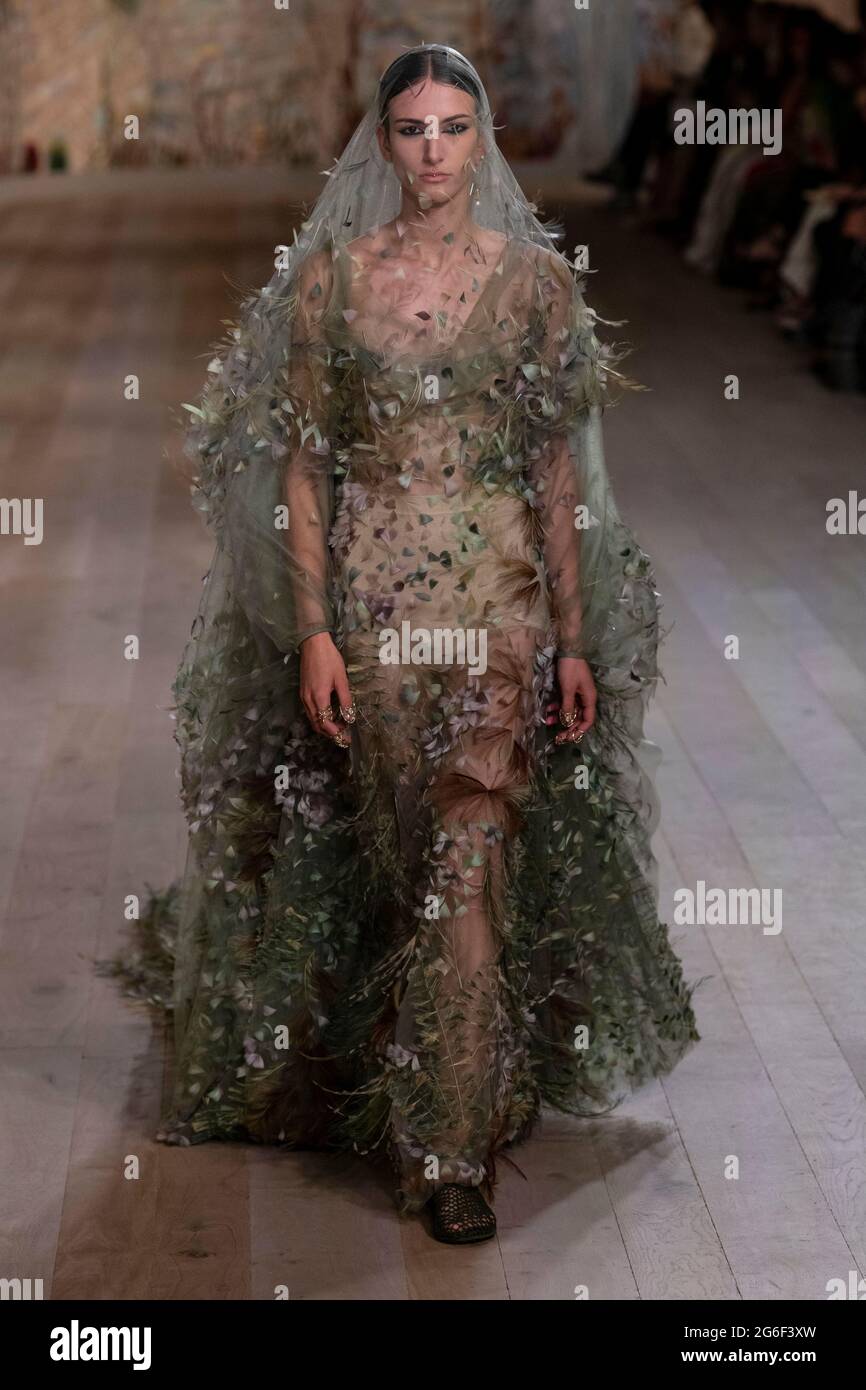 Paris, France. 05th July, 2021. Model Chai Maximus at DIOR Haute ...