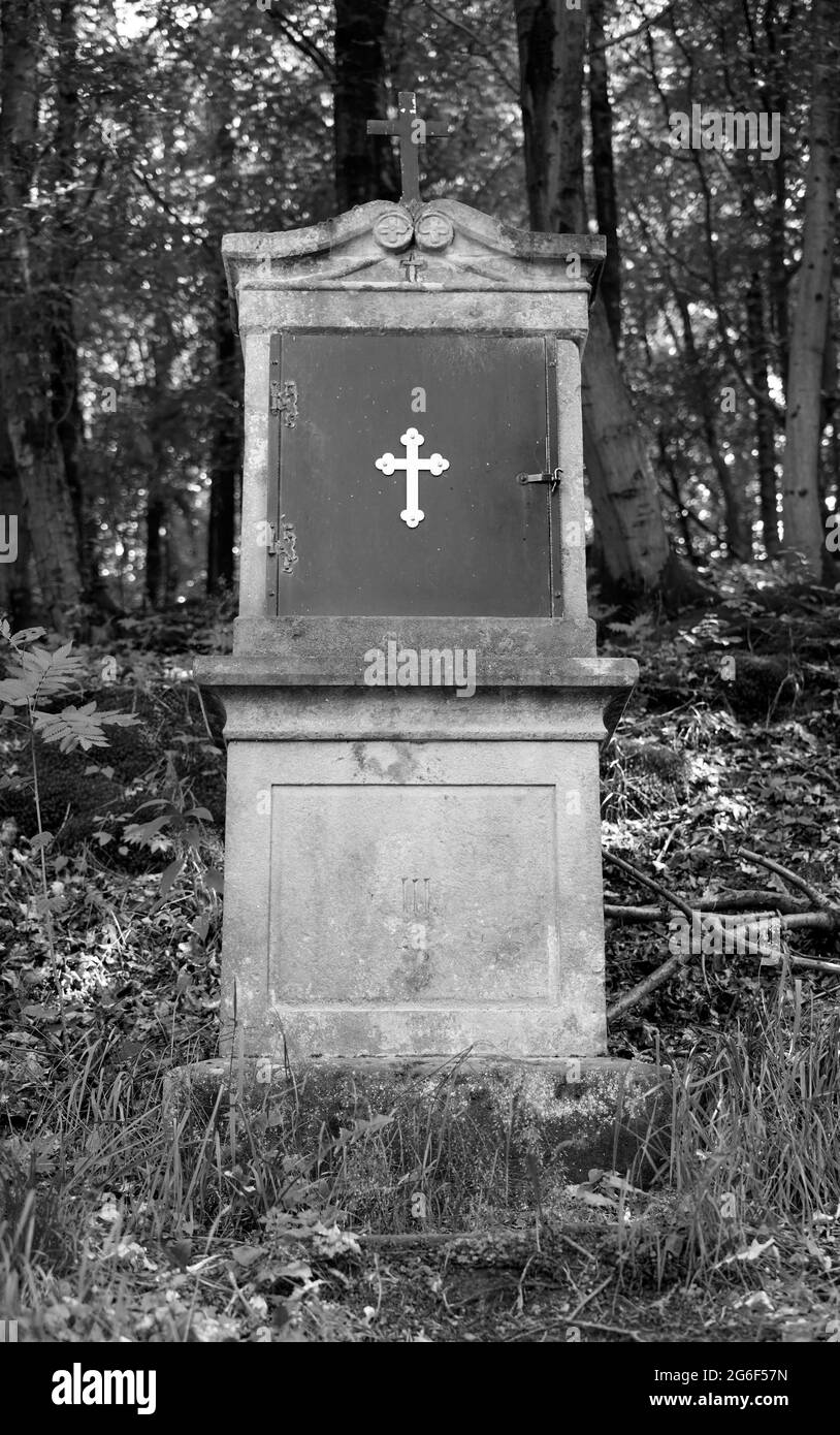 Christian Cross Sign in Forest to Pray Stock Photo - Alamy