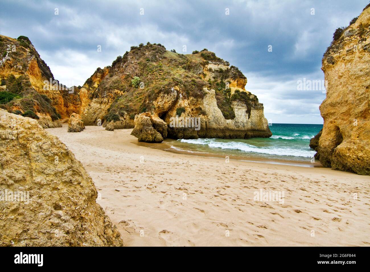 Prainha beach algarve hi-res stock photography and images - Alamy