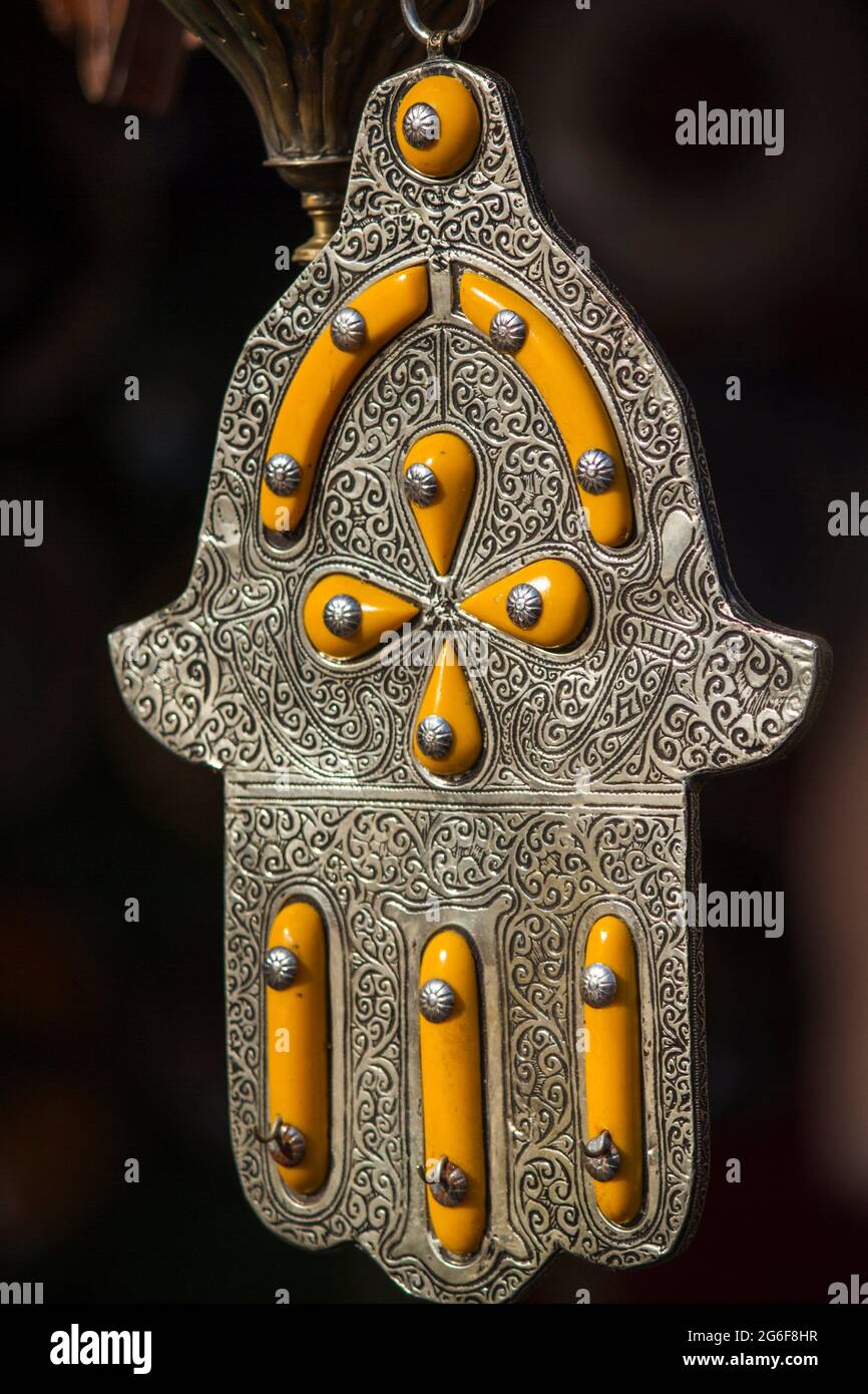 Hamsa hand amulet hi-res stock photography and images - Alamy