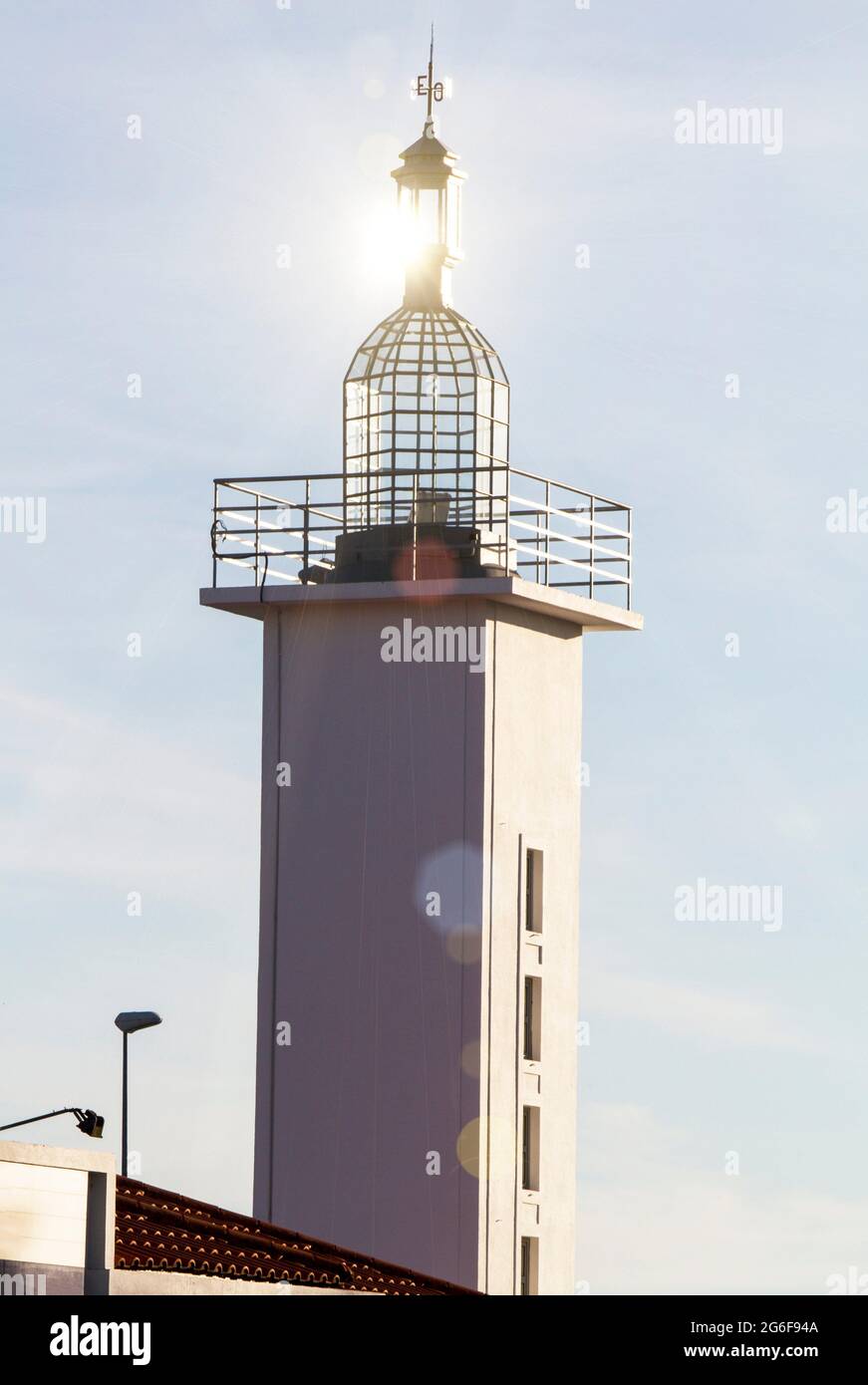 Lighthouse flare hi-res stock photography and images - Alamy