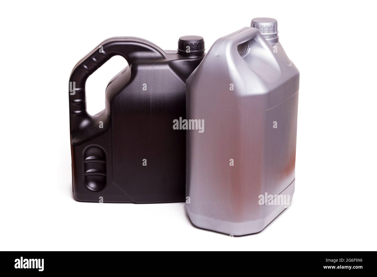 Black plastic bottle engine oil hi-res stock photography and images - Alamy
