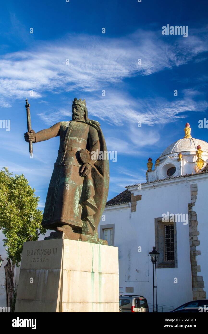 Statue of king afonso iii hi-res stock photography and images - Alamy