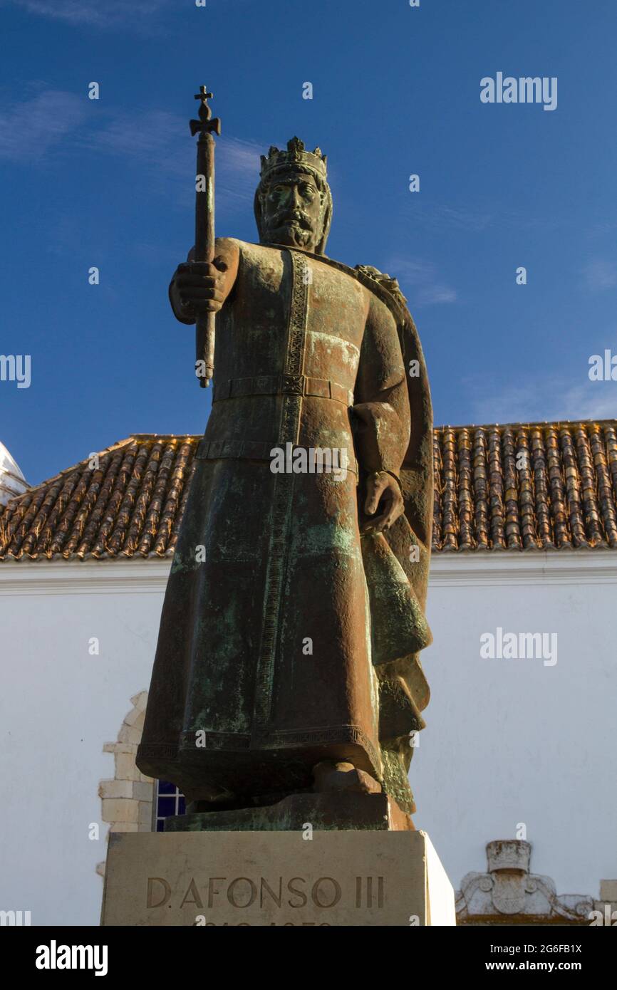 Statue of king afonso iii hi-res stock photography and images - Alamy