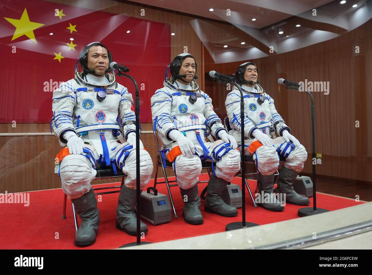 Tang Astronaut Commercial