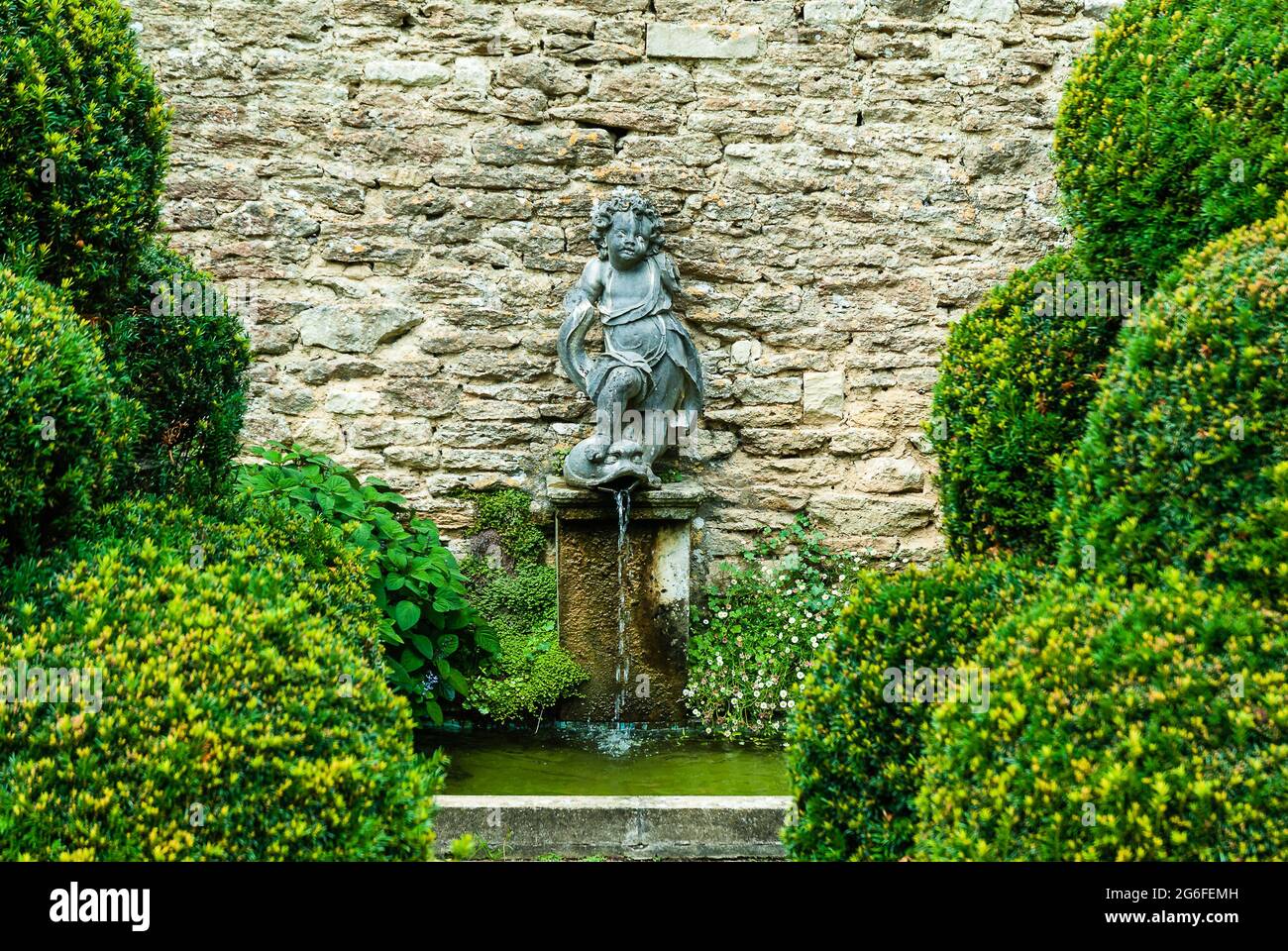 Iford Manor in Wiltshire Stock Photo - Alamy