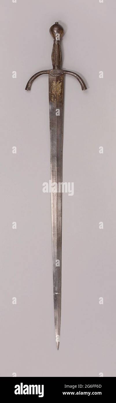 Arming Sword - 1520/30 - Probably Italian. Steel, iron, gilding, wood ...