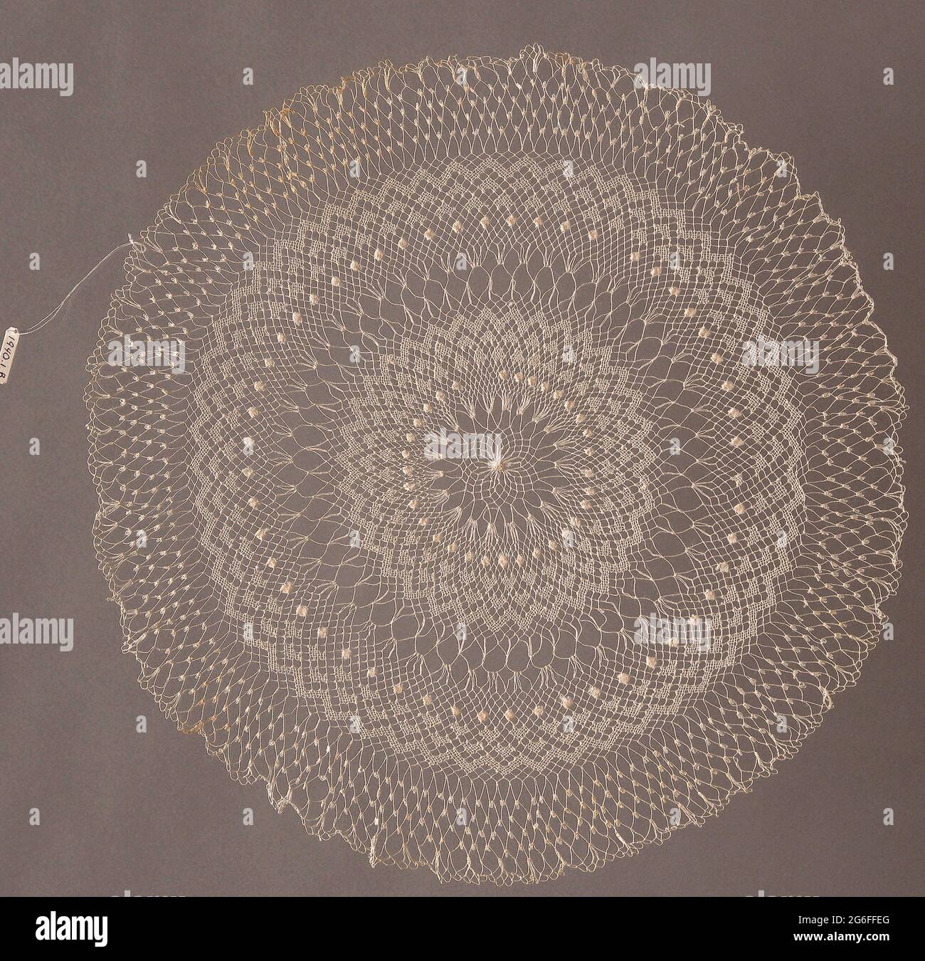 Darning cloth hi-res stock photography and images - Alamy