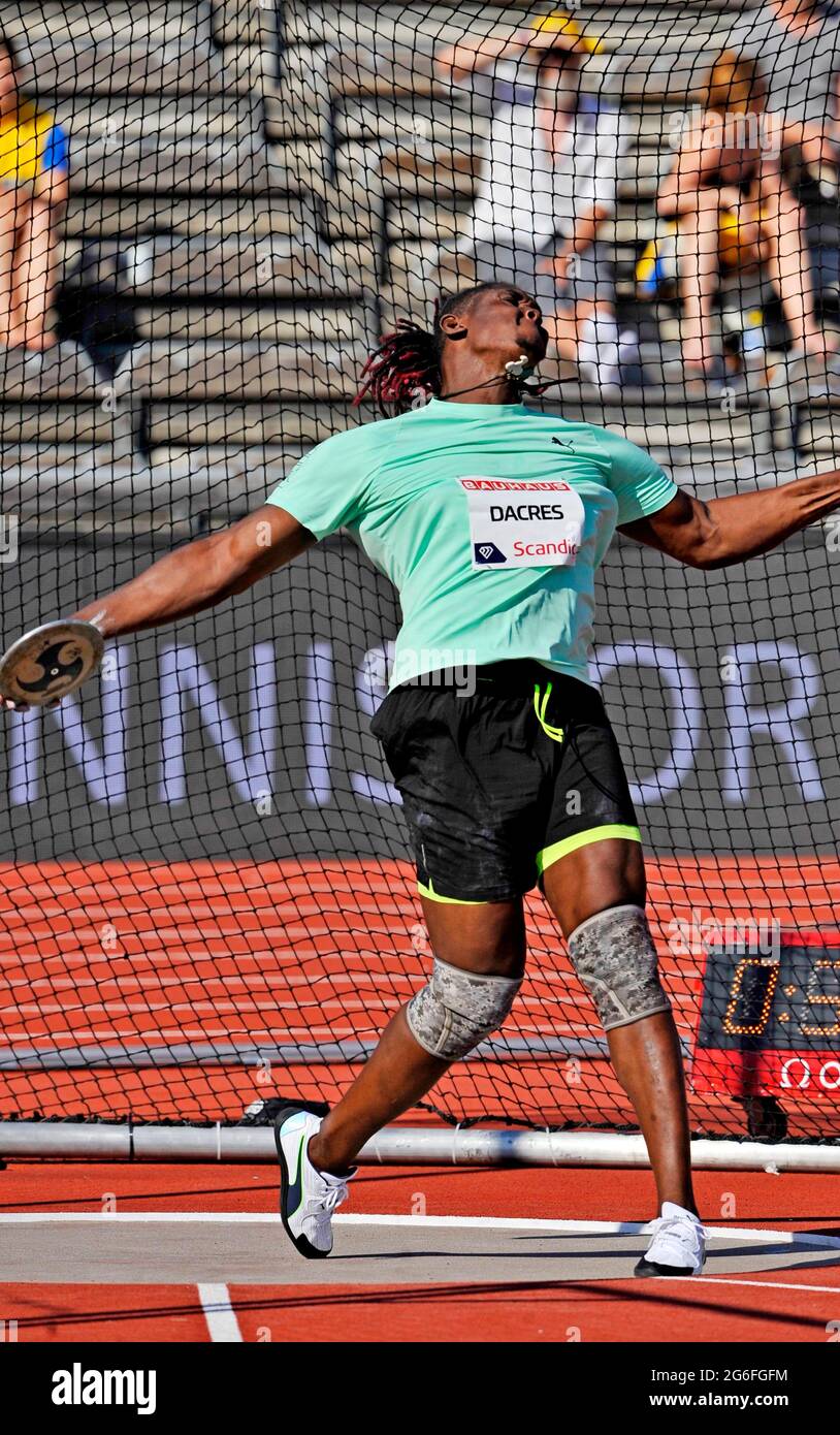 Fedrick dacres athletics hi-res stock photography and images - Alamy