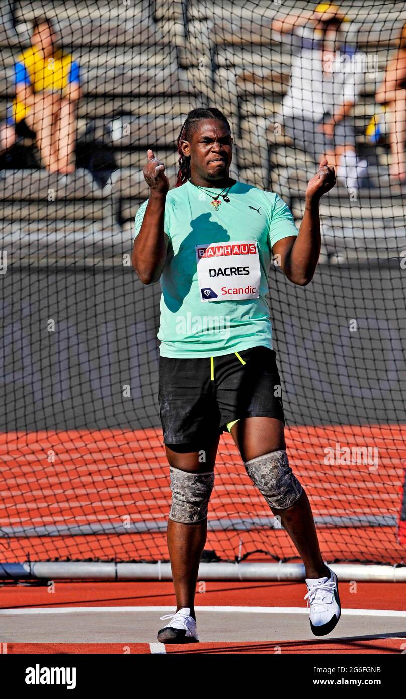 Discus throw olympic hi-res stock photography and images - Alamy