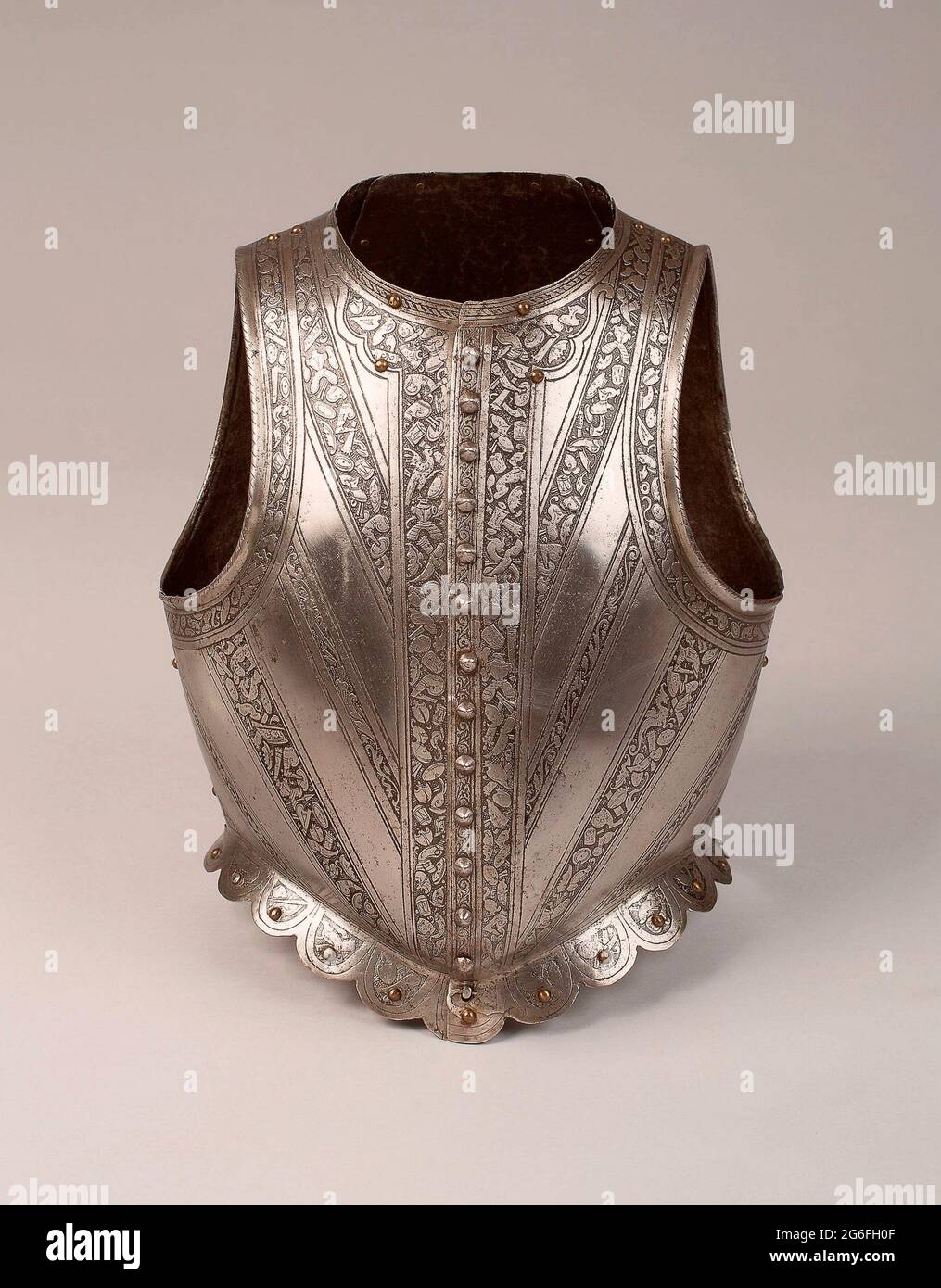 Steel cuirass hi-res stock photography and images - Alamy