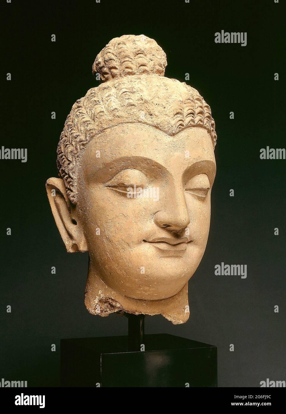 Gandhara pakistan hi-res stock photography and images - Alamy