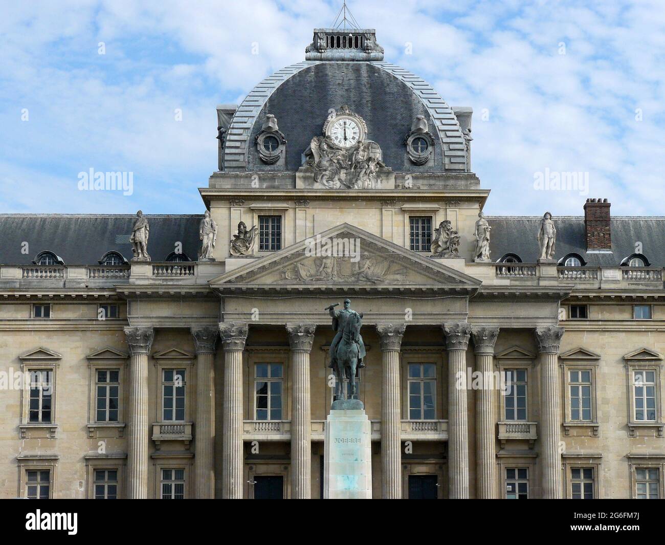 Militaire militaire hi-res stock photography and images - Alamy