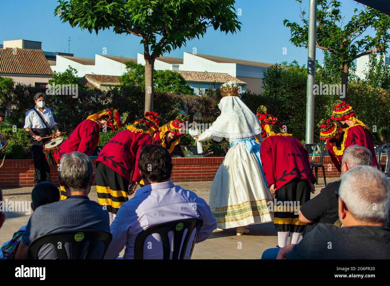 Dance of la moma hi-res stock photography and images - Alamy