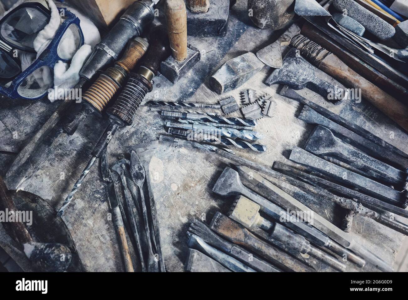 Rustic sculptor tools Stock Photo - Alamy