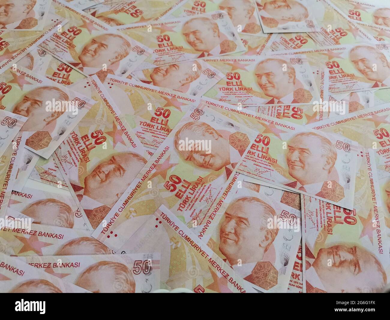 Fifty Turkish Lira. Background Turkish Lira Stock Photo - Alamy