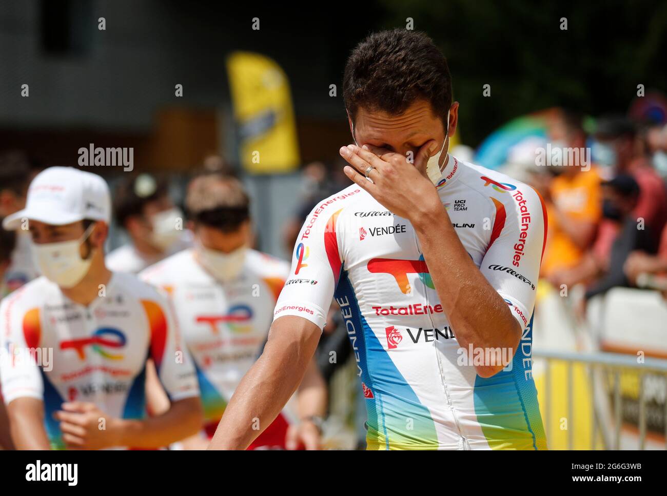 Julien simon hi-res stock photography and images - Alamy