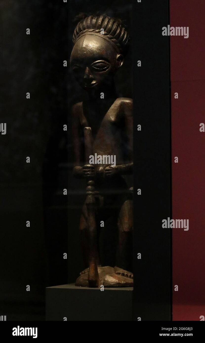 Africa museum tervuren congo hi-res stock photography and images - Alamy