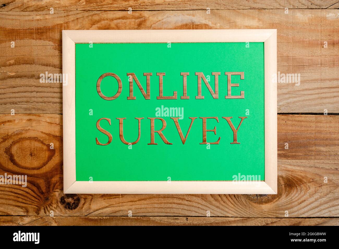 Survey customer testimonial color hi-res stock photography and images ...