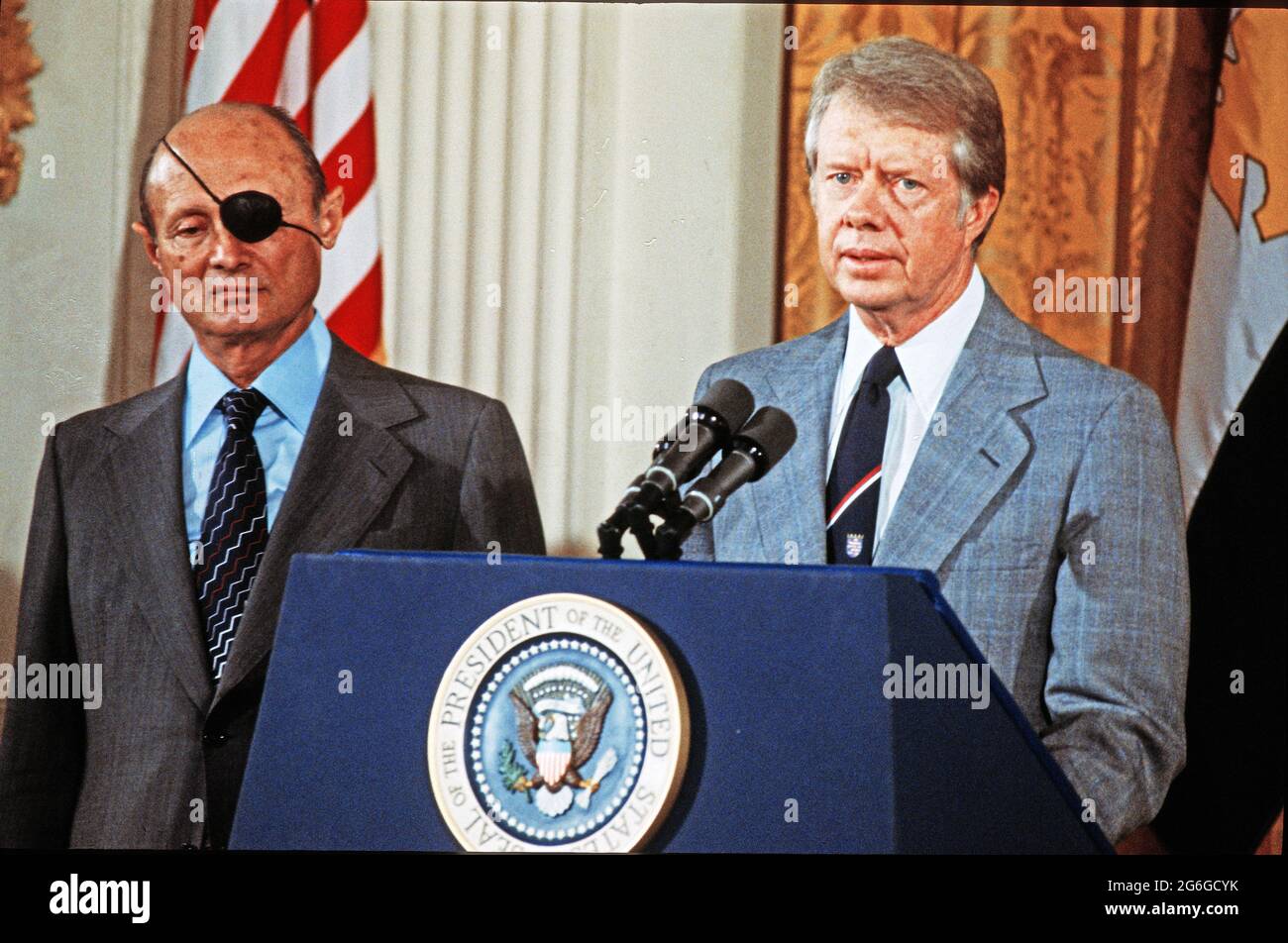 Camp david accords 1978 hi-res stock photography and images - Alamy