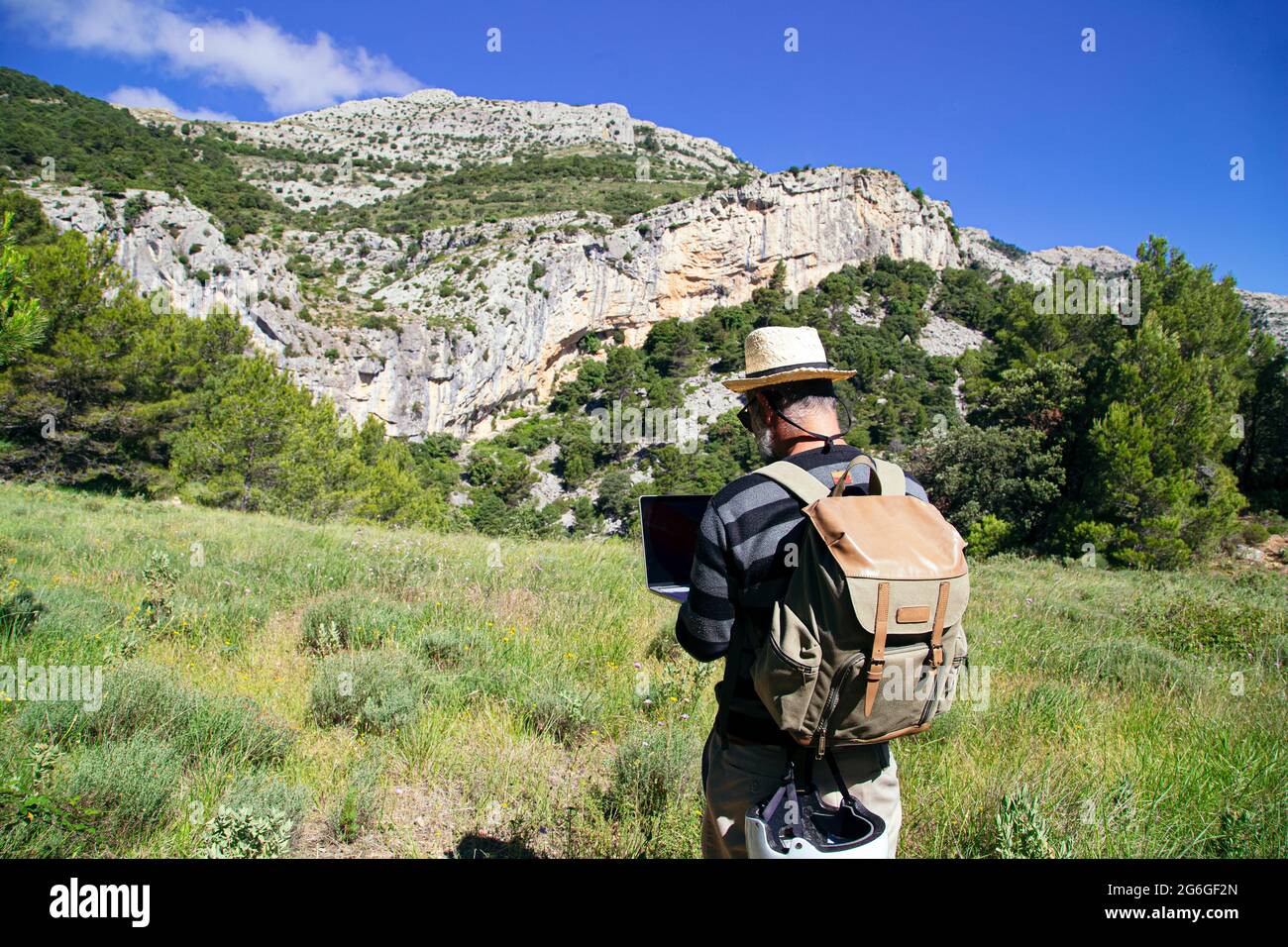 Discovery vacations hi-res stock photography and images - Alamy