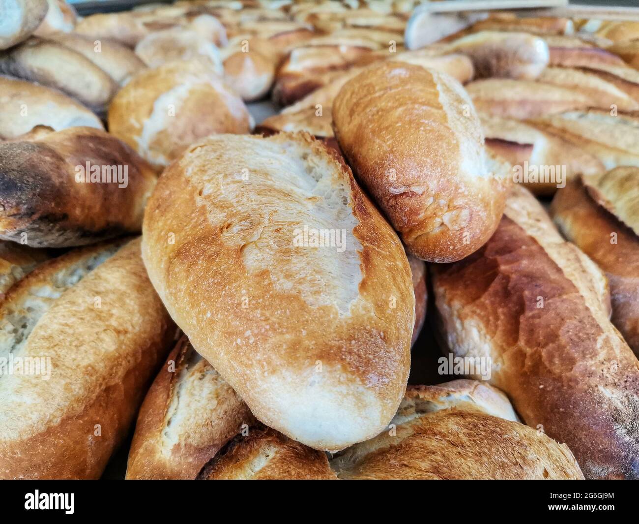 Breads baked in wood hi-res stock photography and images - Alamy