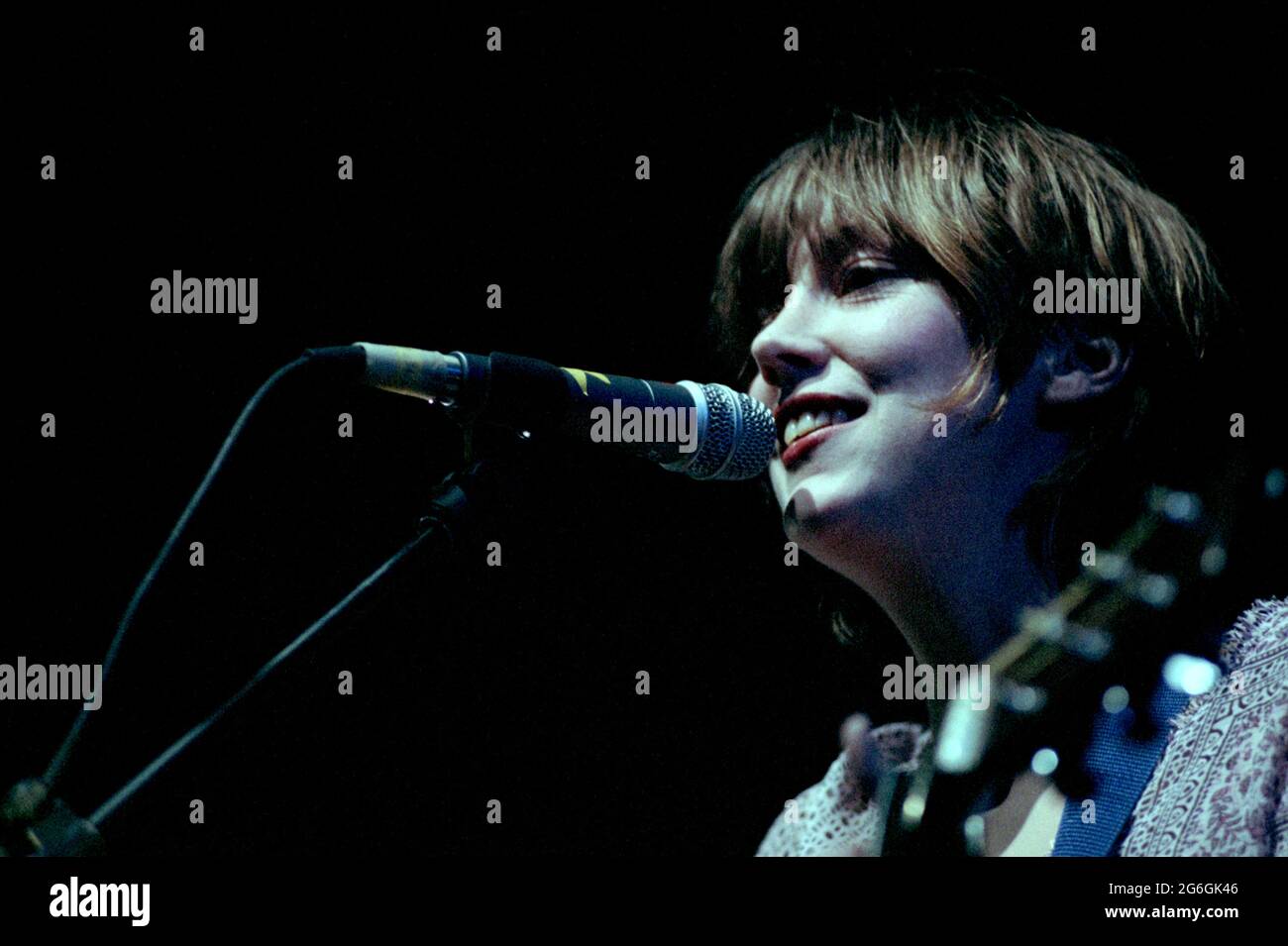 Beth orton concert hi-res stock photography and images - Alamy
