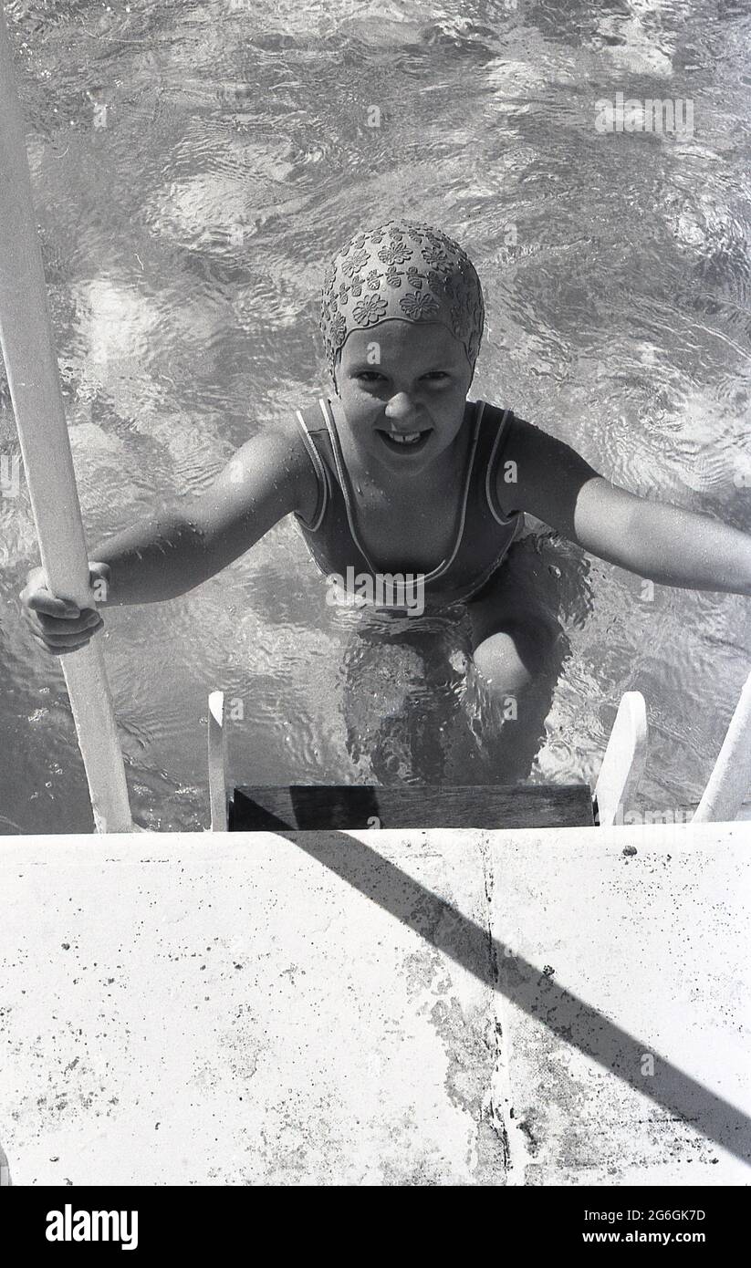 Ballet sixties hi-res stock photography and images - Alamy