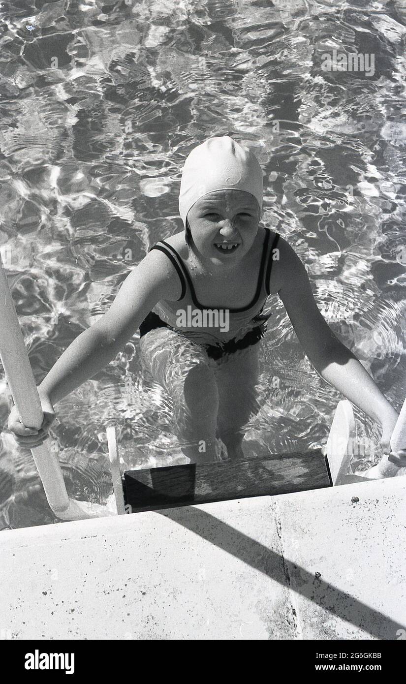 Ballet sixties hi-res stock photography and images - Alamy