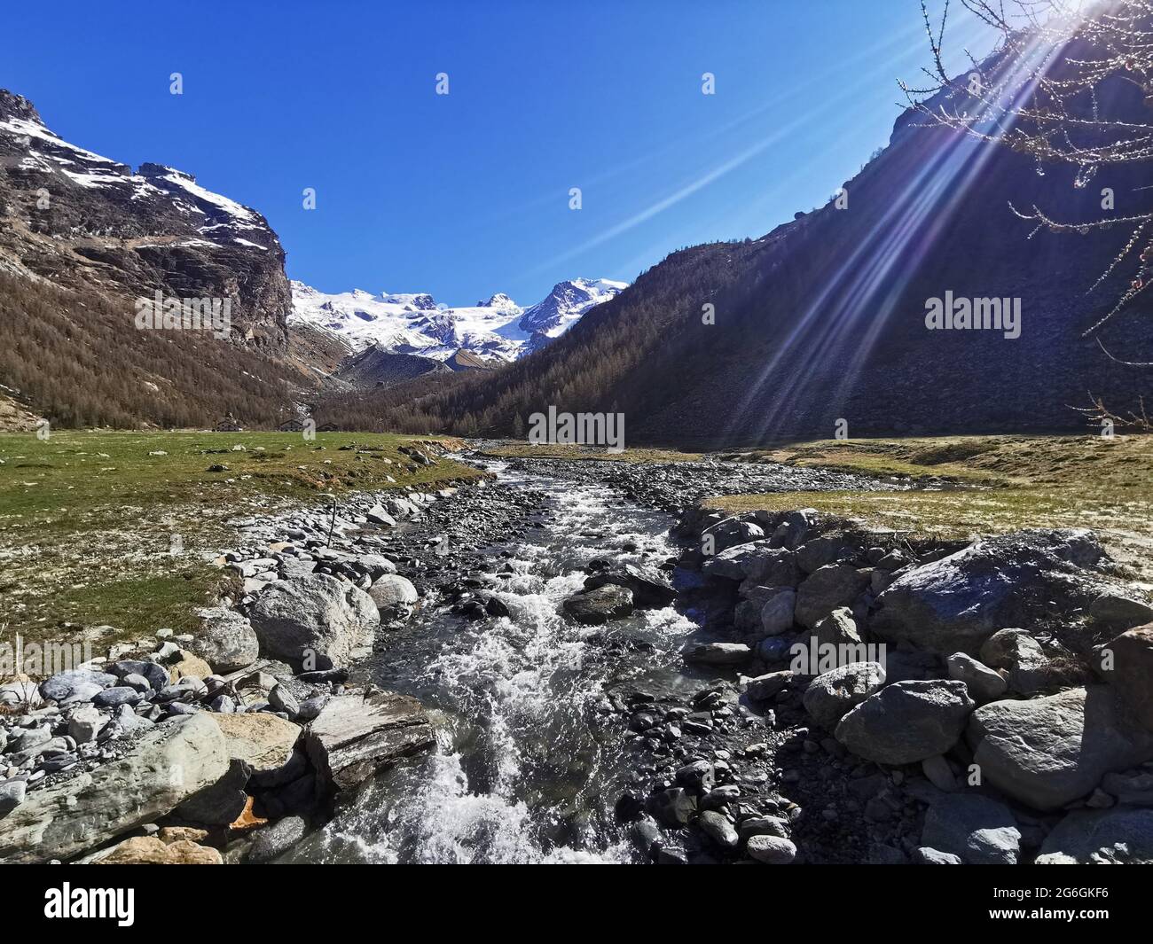 The Piani di Verra Inferiori a plane area halfway to the peak of Mount ...