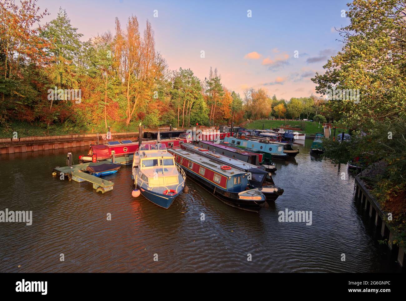 Bath marina Newbridge in the Autumn Stock Photo - Alamy