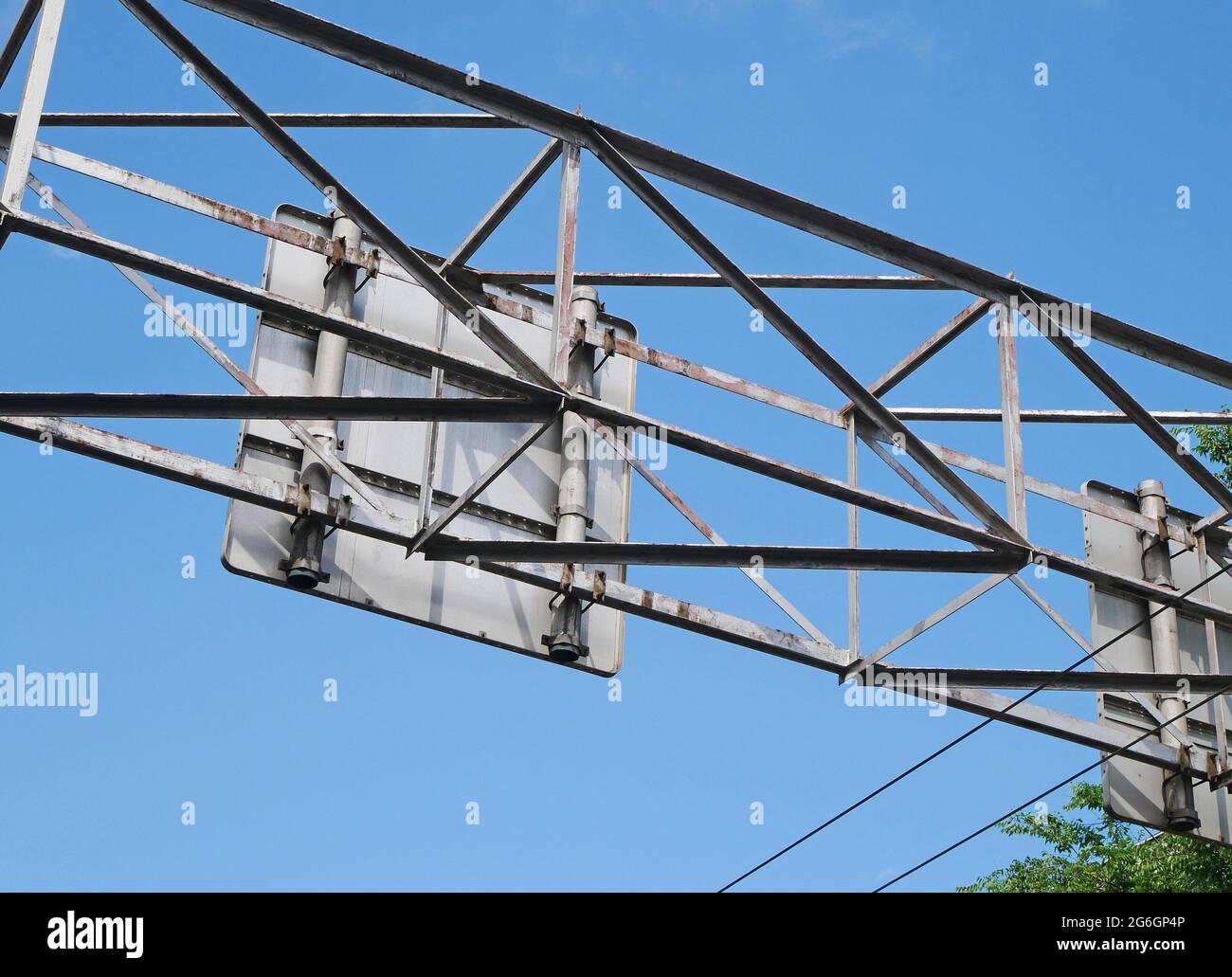 Road sign holder hi-res stock photography and images - Alamy